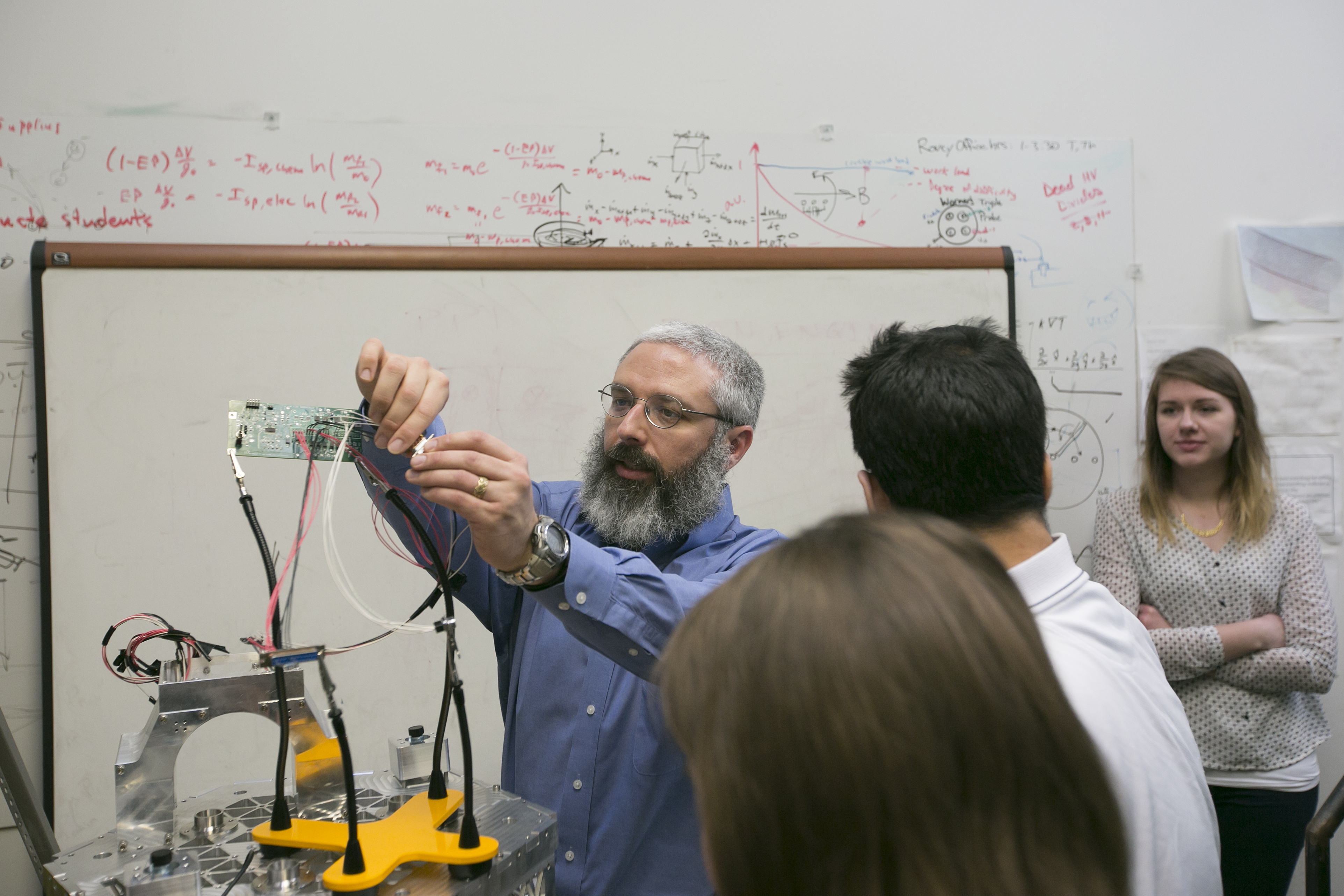 Non-Thesis Masters Programs – Electrical and Computer Engineering ...